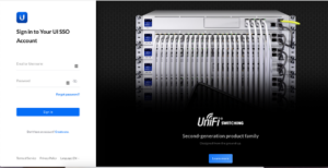 What is a unifi custom dashboard?